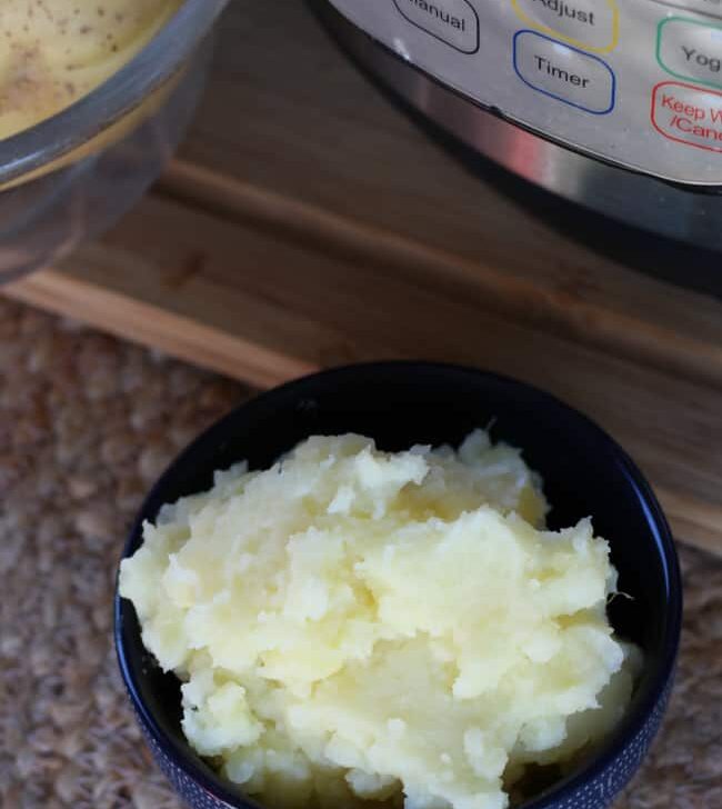 How To Make Easy, Fluffy Instant Pot Mashed Potatoes