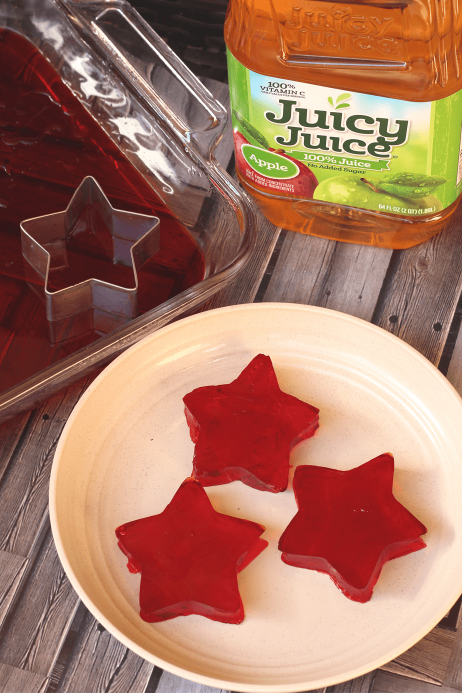 Apple Cherry Juice Stars - Great Snack for the Holidays! - Ginger Casa