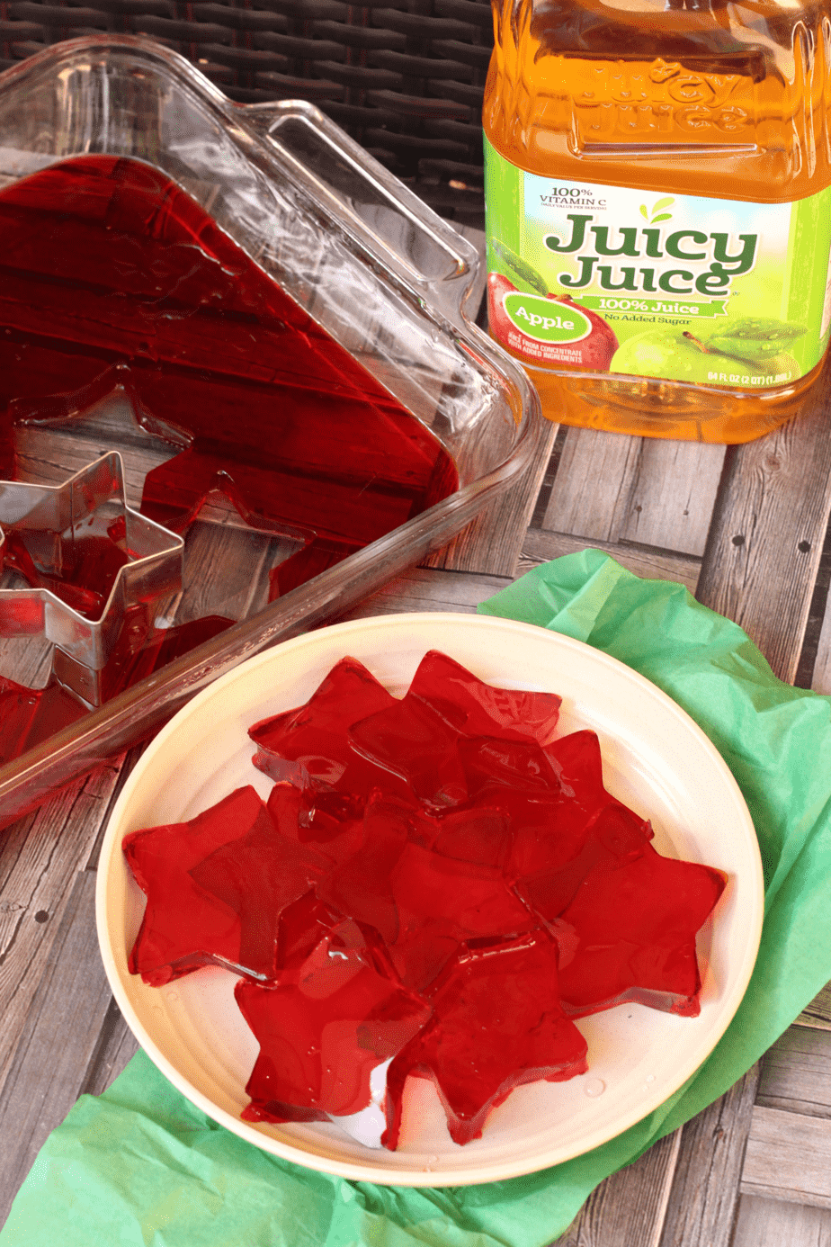 Apple Cherry Juice Stars - Great Snack for the Holidays! - Ginger Casa