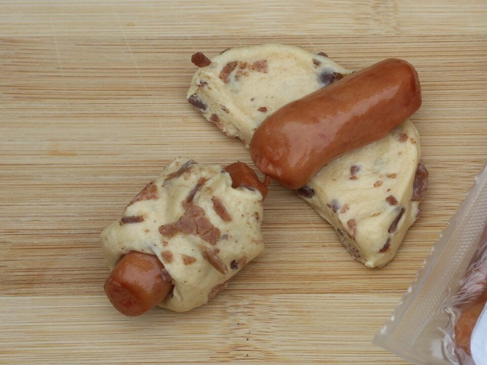 Air Fryer Cinnamon Pigs in a Blanket: An Unexpected, Irresistible Delight!