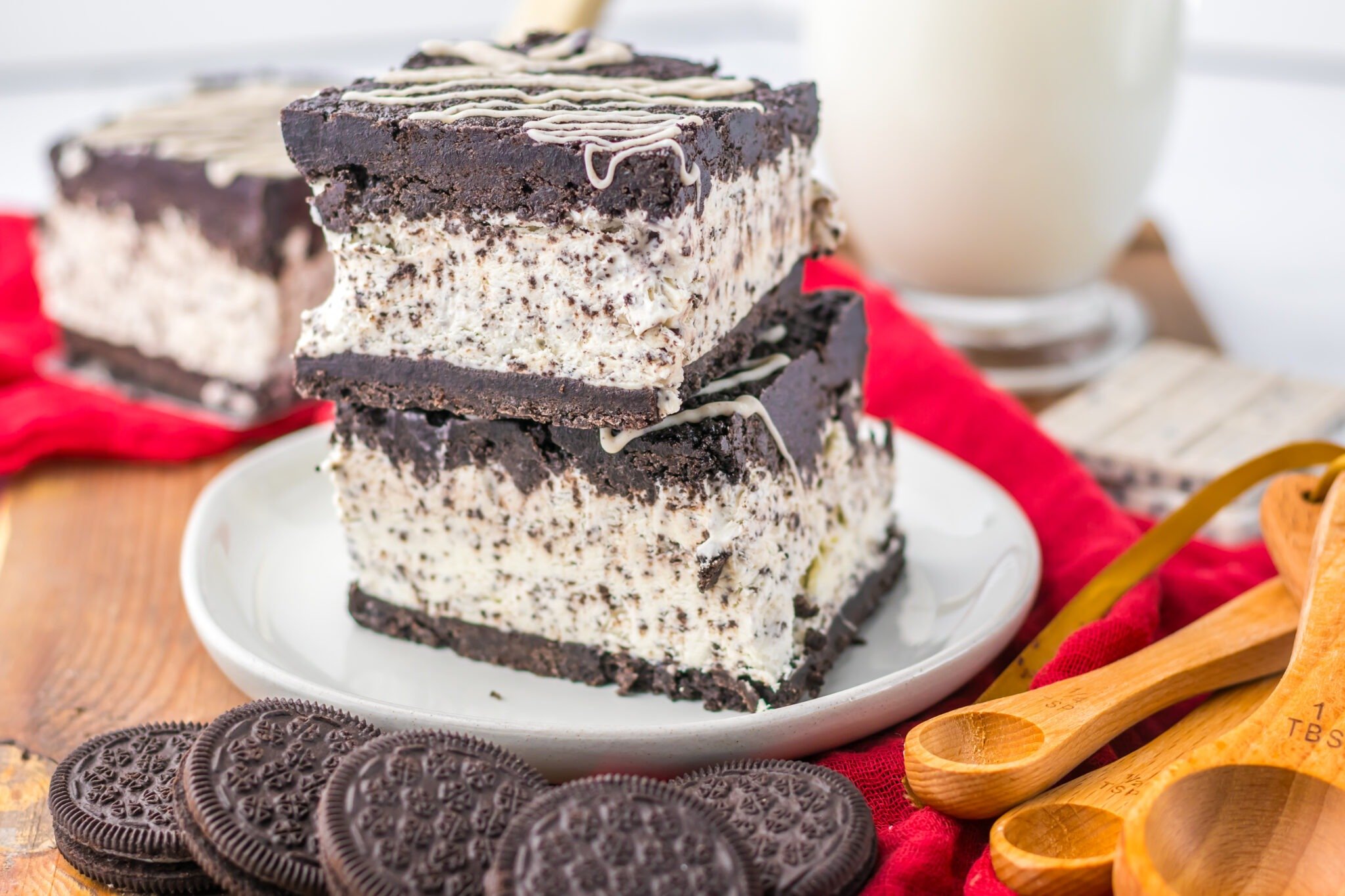 Homemade Oreo Ice Cream Sandwiches Frozen Dessert Recipe - Ginger Casa
