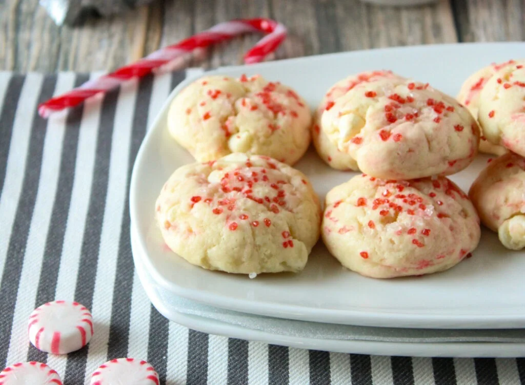 Peppermint Cheesecake Cookies - Ginger Casa