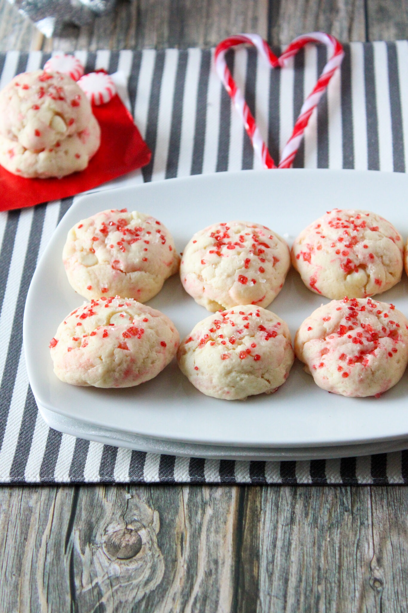 Peppermint Cheesecake Cookies - Ginger Casa